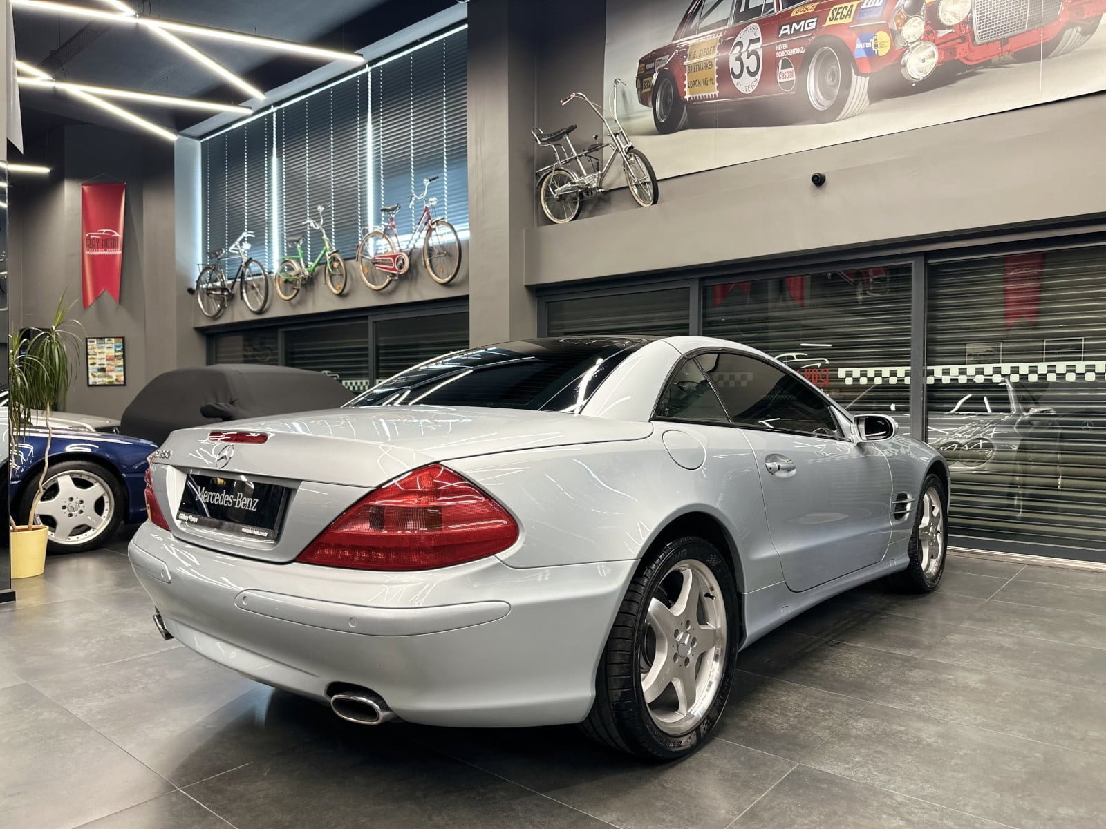 Mercedes Benz R230 350SL (2005) - Ray Motors