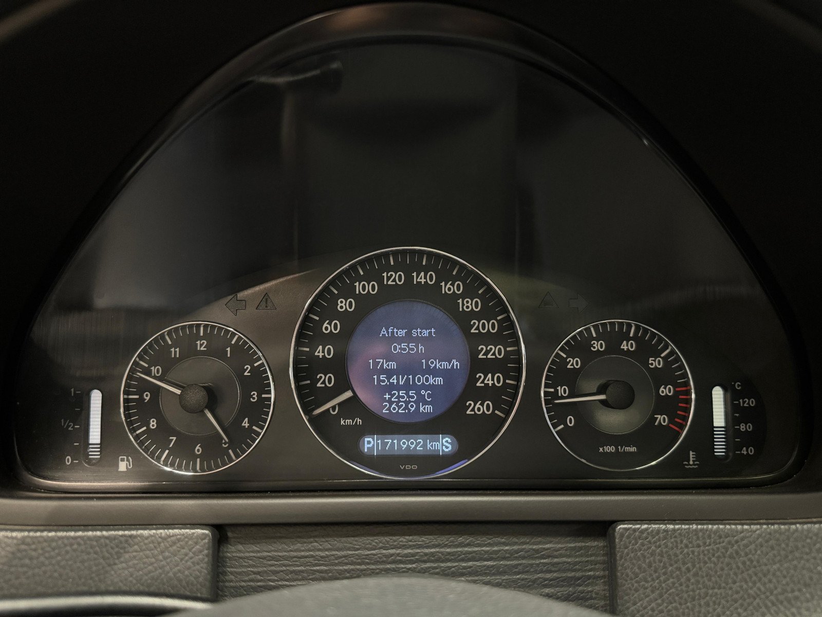 Mercedes Benz W209 CLK240 (2002) - Ray Motors